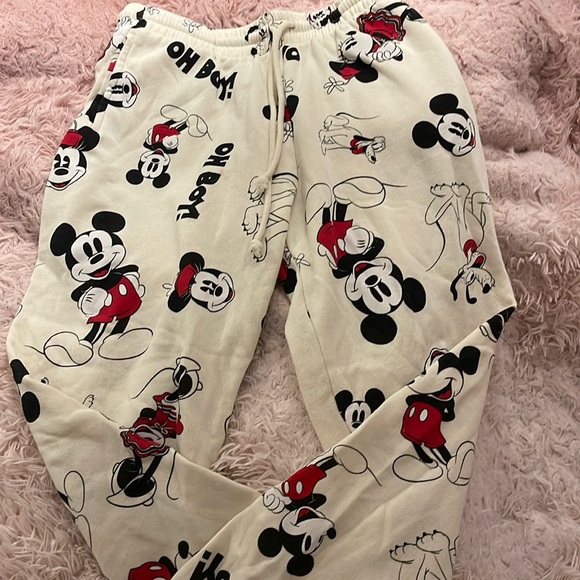 Disney | Pants & Jumpsuits | Nwt Disney Jogger Sweatpants Medium Off ...